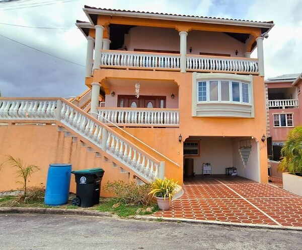 Gobajac Villa _ocean View (Sleeps 6) - Barbados