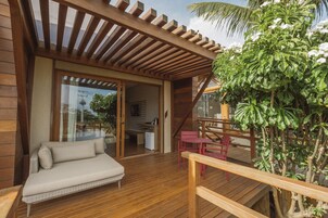 Apartamento (Vista Jardim) | Roupa de alta qualidade, minibar, secretária 