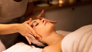 Sala(s) para tratamentos a casais, sauna, tratamentos corporais