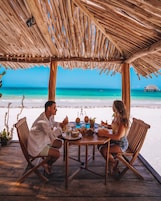 2 restaurantes, pequenos-almoços servidos, cozinha internacional 