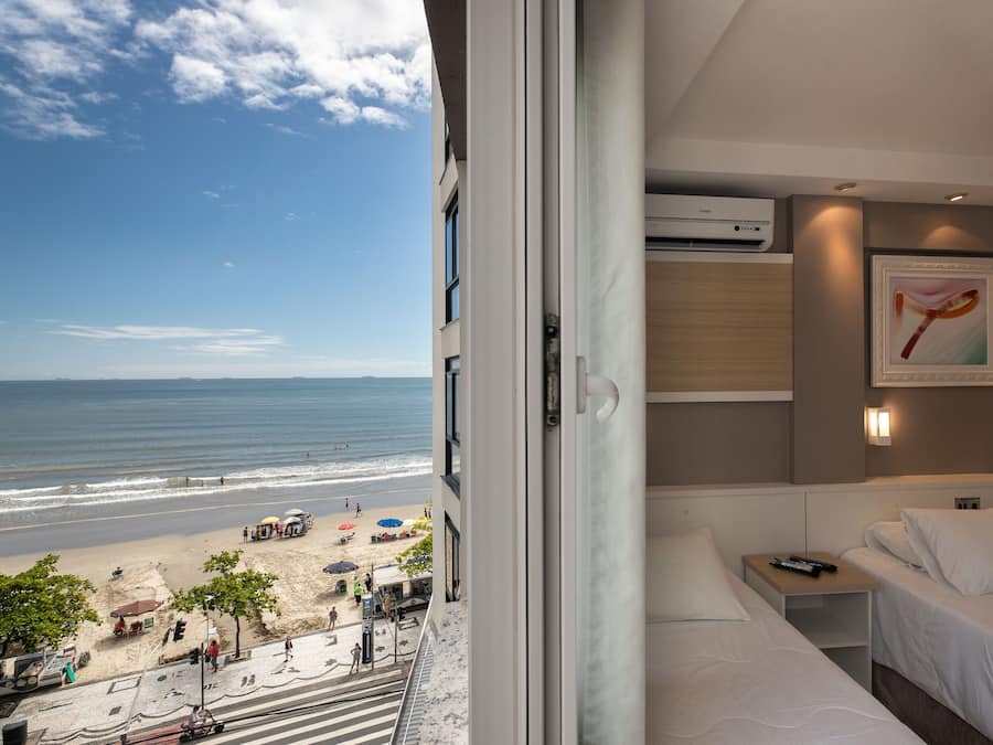 Quarto Triplo Executivo, 3 camas individuais | Minibar, cofre no quarto, secretária