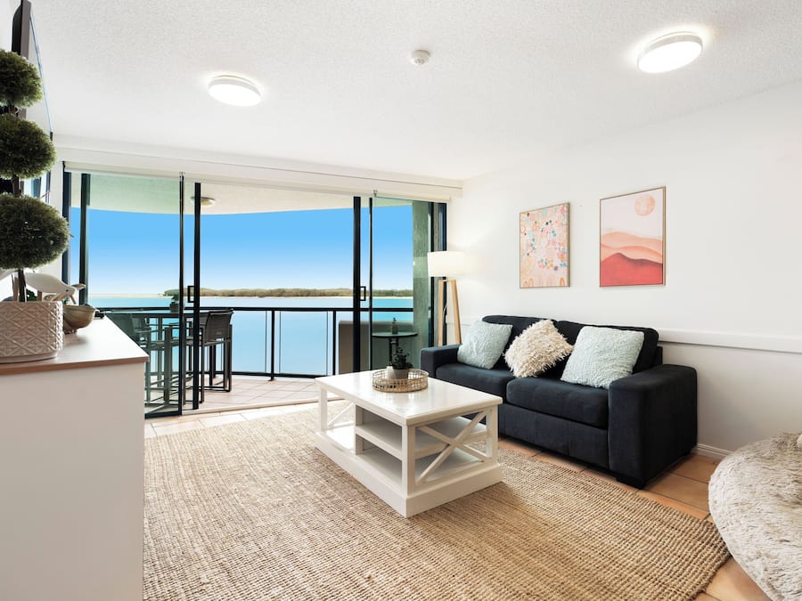 Apartamento, 1 quarto (Water Front) | Ferros/tábuas de passar roupa, Wi-Fi de cortesia, roupa de cama