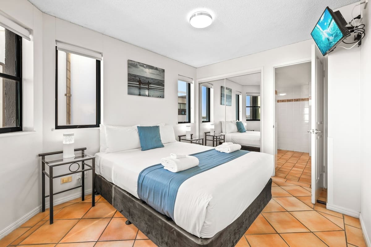 Apartamento (Top Floor) | Ferro/tábua de engomar, Wi-fi grátis, roupa de cama fornecida 