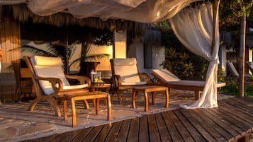 Suite Familiar, 1 quarto, vista para o mar | Terraço/pátio interior
