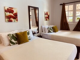Roupa de alta qualidade, Wi-fi grátis, roupa de cama fornecida