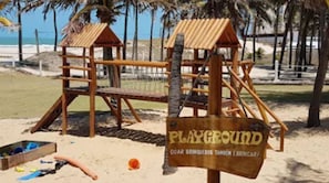 Área de recreio para crianças (ao ar livre)