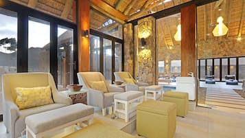 Salas para tratamentos a dois, sauna seca, sauna a vapor