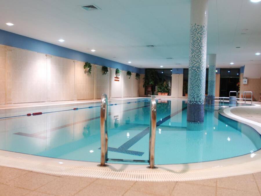 Piscina interior