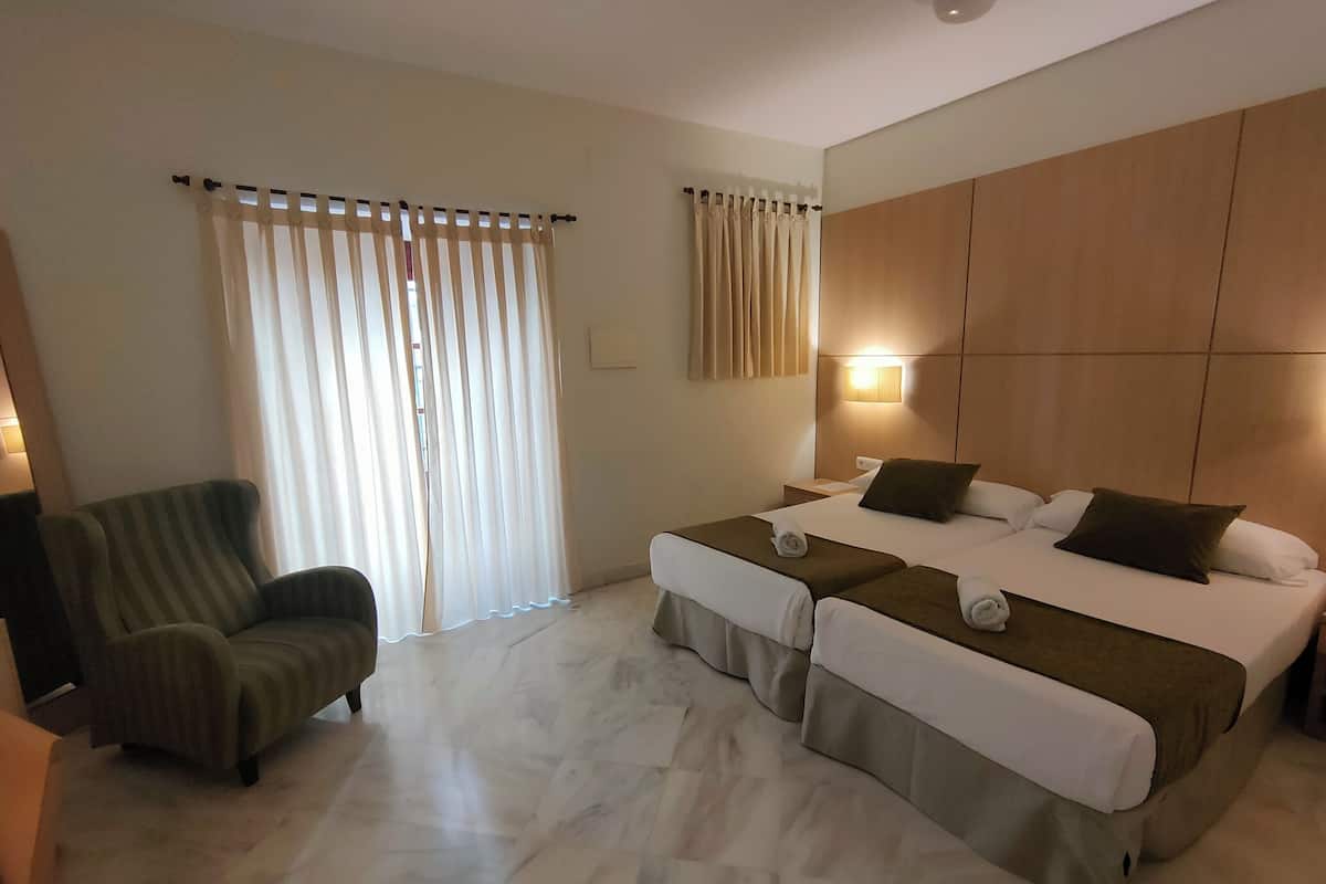 Quarto Twin Superior | 1 quarto, roupa de alta qualidade, edredões de penas, minibar