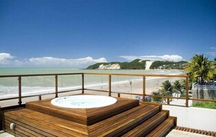 Banheira de hidromassagem exterior