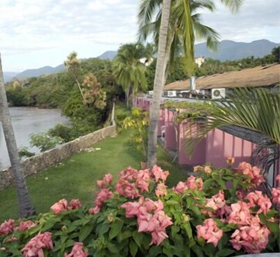 Hotel Guadaira Resort