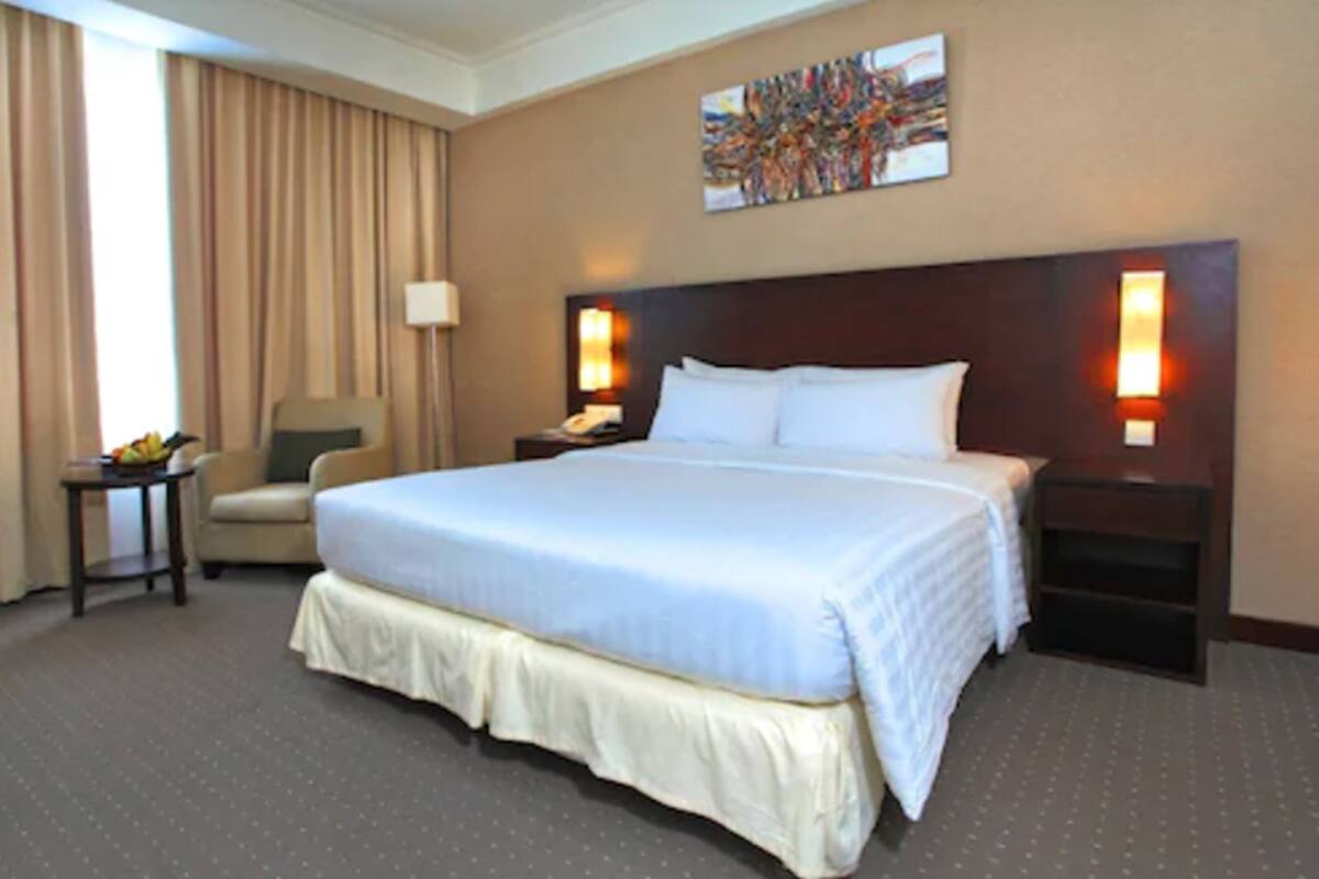 Quarto Deluxe (Premium Deluxe) | Cofre no quarto