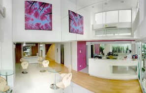 TV LCD 32 polegadas com canais via satélite, TV