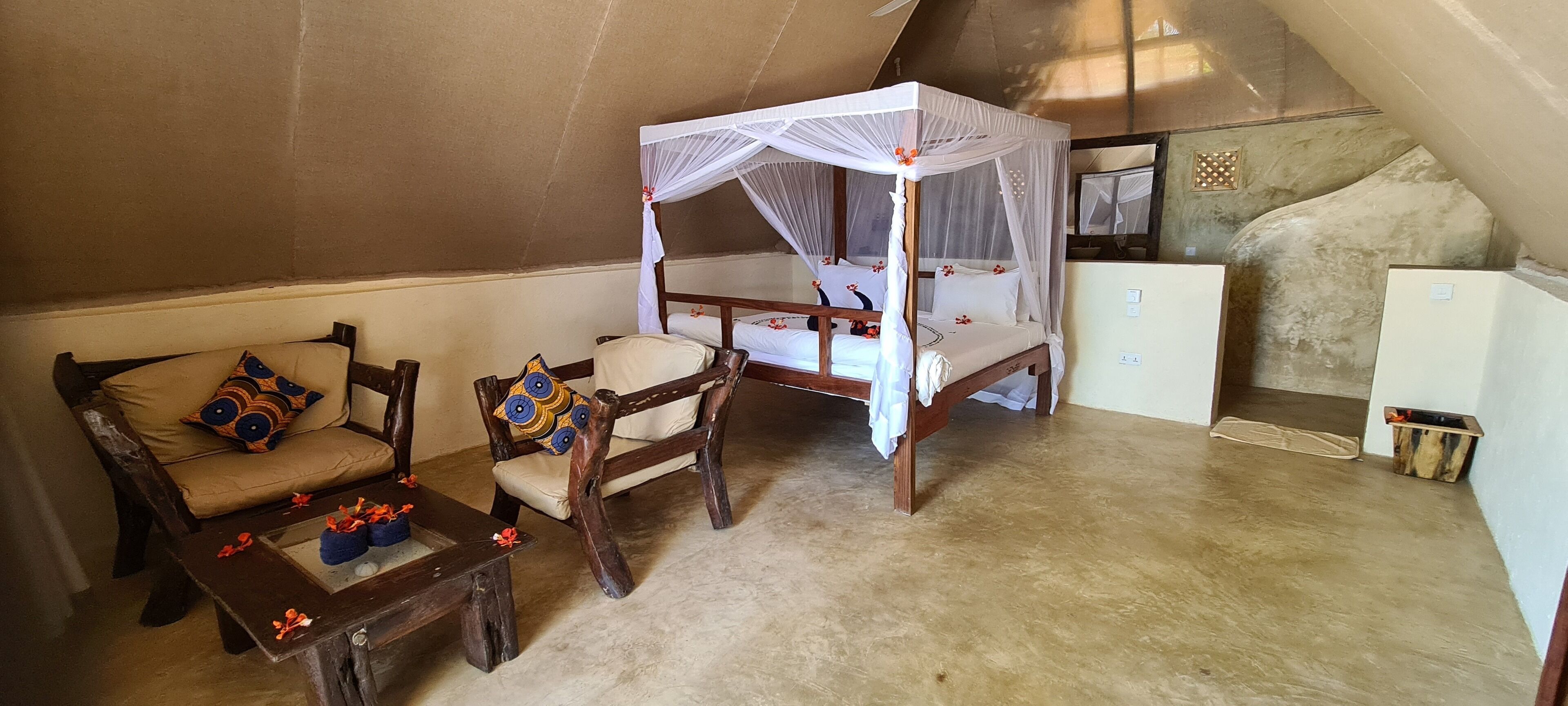 Quarto Duplo Romântico, 1 cama king-size, não fumadores, vista para o oceano | Sala de estar