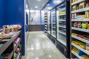 Snack-bar