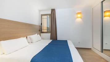 1 quarto, Wi-Fi de cortesia, roupa de cama