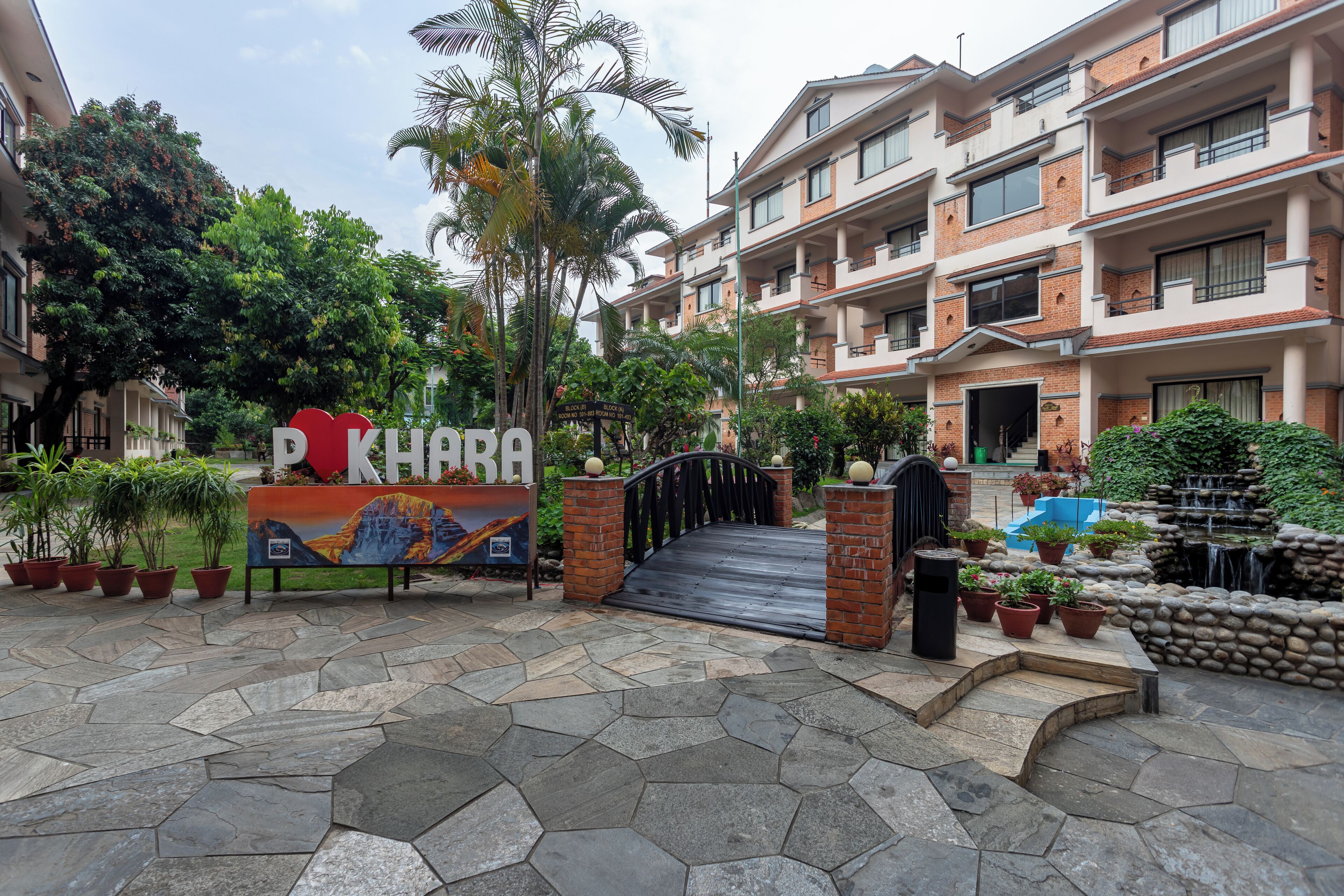 Entrada do alojamento