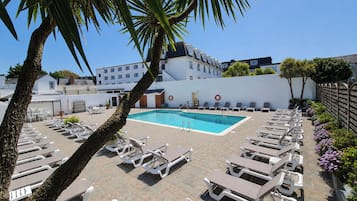 Piscina externa