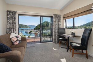 Estúdio Panorâmico, vista para o mar | Cofre no quarto, secretária, cortinas/cortinados opacos