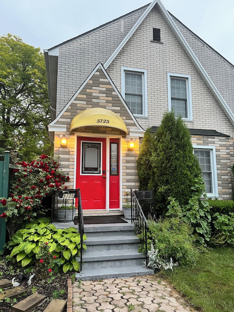 Cozy House B&b - Niagara, WI