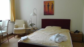 Quarto Individual Standard | Cofre no quarto, Wi-fi grátis, roupa de cama fornecida 