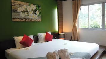 Quarto Duplo Superior, vista para a montanha | Secretária, Wi-fi grátis, roupa de cama fornecida