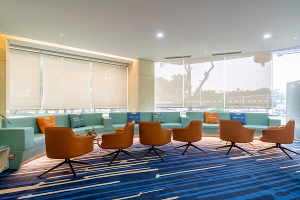 Holiday Inn Express Yangzhou City Center By Ihg - Yangzhou