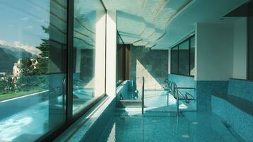 Piscina interna, piscina externa