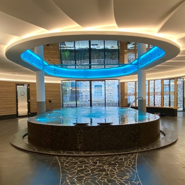 Coin D'aubrac Hotel, Restaurant & Spa De Luxe - Cantal