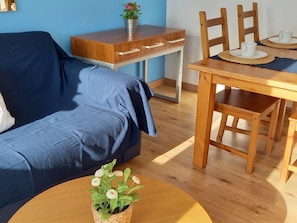 Apartamento, 3 quartos, vista para o mar | 3 quartos, Wi-Fi de cortesia