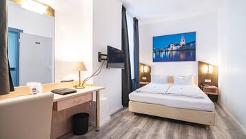 Quarto Duplo | Roupa hipoalergénica, secretária, quartos insonorizados