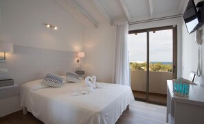 Quarto luxo | Wi-Fi de cortesia, roupa de cama, acesso para cadeiras de rodas