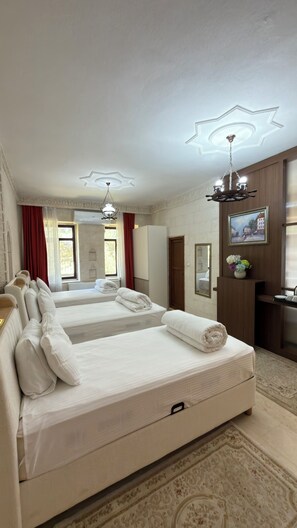 Quarto com design assinado, 2 quartos | Quartos à prova de som