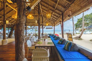 Culinária tailandesa, vistas para a praia 