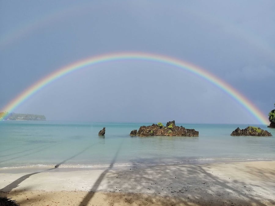 Perto da praia, praia de areia branca