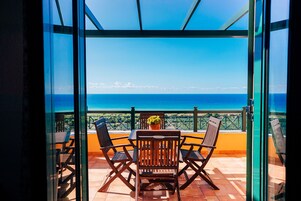 Suite de Luxo, vista para o mar | Varanda