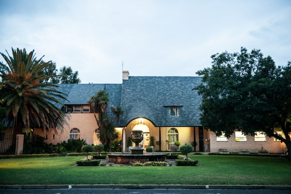 Scott's Manor & Conference Venue - Lichtenburg