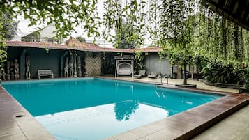 Piscina exterior