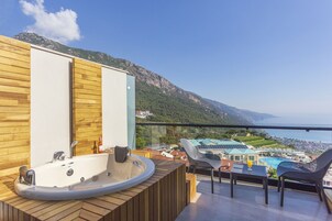 Quarto luxo, vista para o mar | Vista do quarto