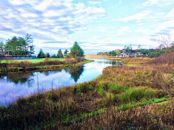 Ecola Creek Lodge - Cannon Beach, OR