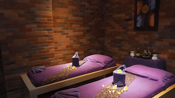 Sala(s) para tratamentos a casais, tratamentos corporais, aromaterapia