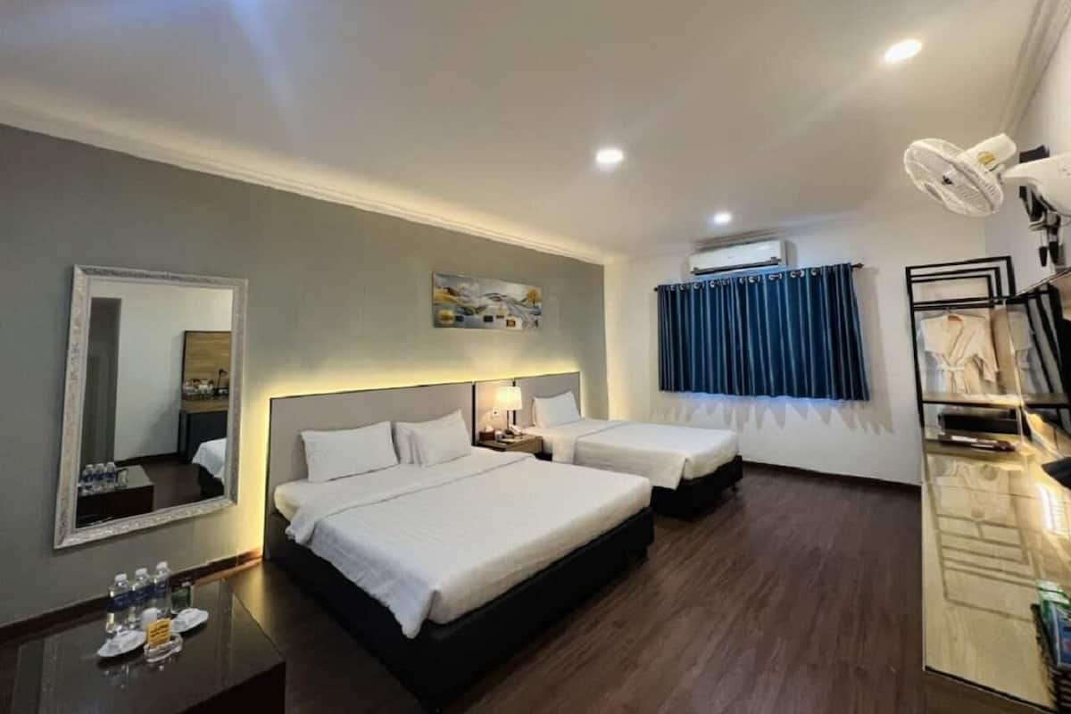 Quarto Nobre, ar condicionado, Vista para a cidade | Minibar, cofre no quarto, ferro/tábua de engomar, Wi-fi grátis
