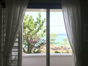Quarto Clássico, 1 quarto, vista para o mar | Com decoração personalizada, com mobília individualizada, secretária 