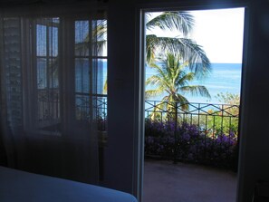 Suíte, sacada, vista para o oceano (Upstairs) | Sacada