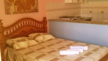 Um polibã, artigos de higiene pessoal grátis