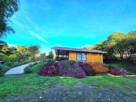 Villa Mountain View | Edredões de penas, roupa de cama fornecida 