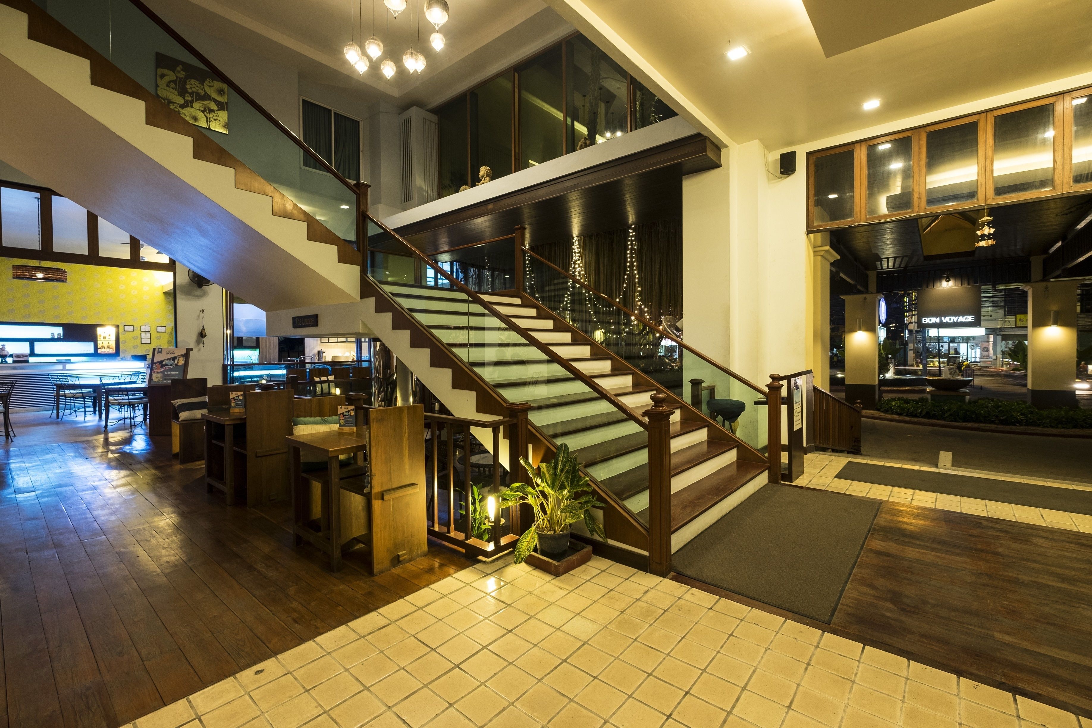 Entrada (vista interior)