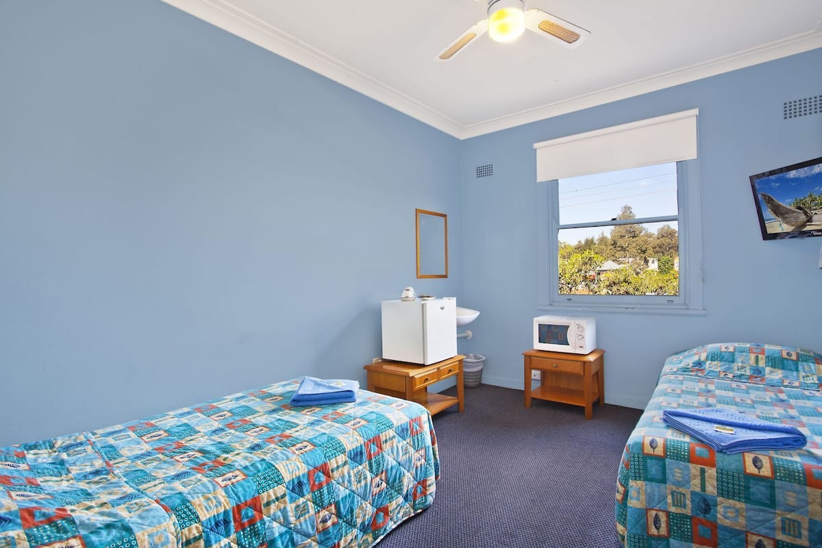 Wi-Fi de cortesia, roupa de cama