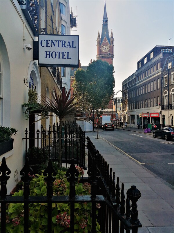 Central Hotel - City of London