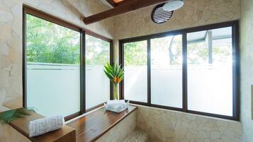 Suite, 1 cama king-size, vista para o lago | Vista do quarto